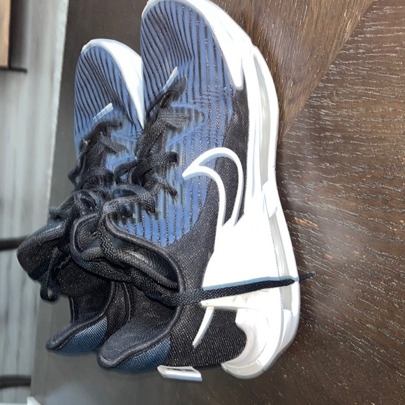 Nike | Shoes | Lebron Witness | Poshmark